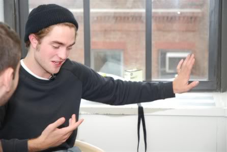 Random Robert Pattinson Pictures | Thinking of Rob