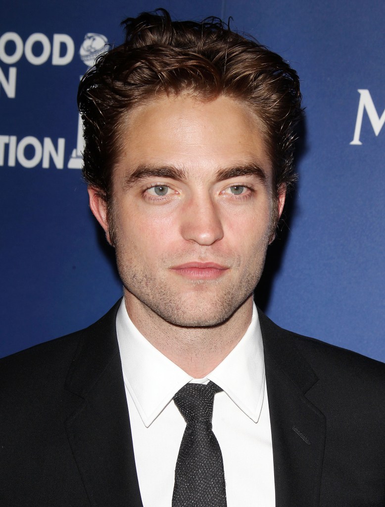 NEW pictures of Robert Pattinson at the HFPA Grant Charity Banquet ...
