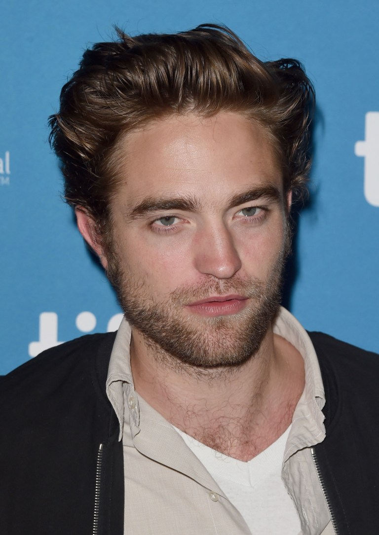 HQ Pics of Robert Pattinson at the Photocall for MTTS at TIFF ...