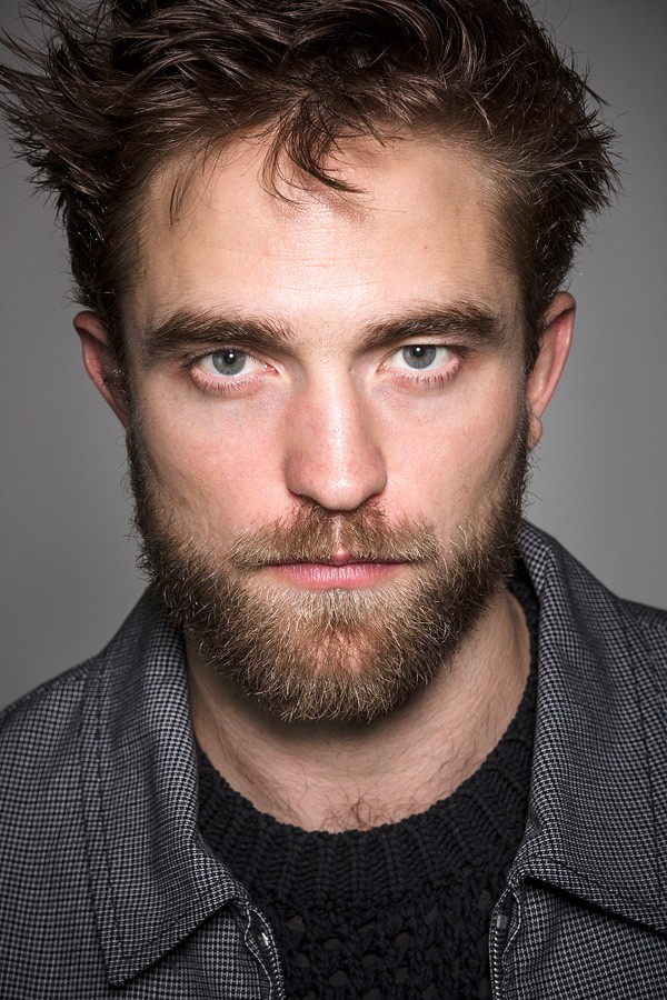 Official Berlinale portrait of Robert Pattinson for ‘LIFE’ | Thinking ...