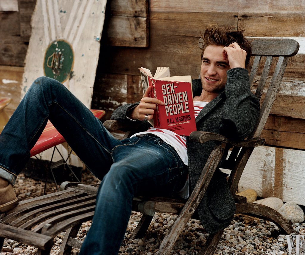 Old photo of Robert Pattinson from Vanity Fair now in better quality ...